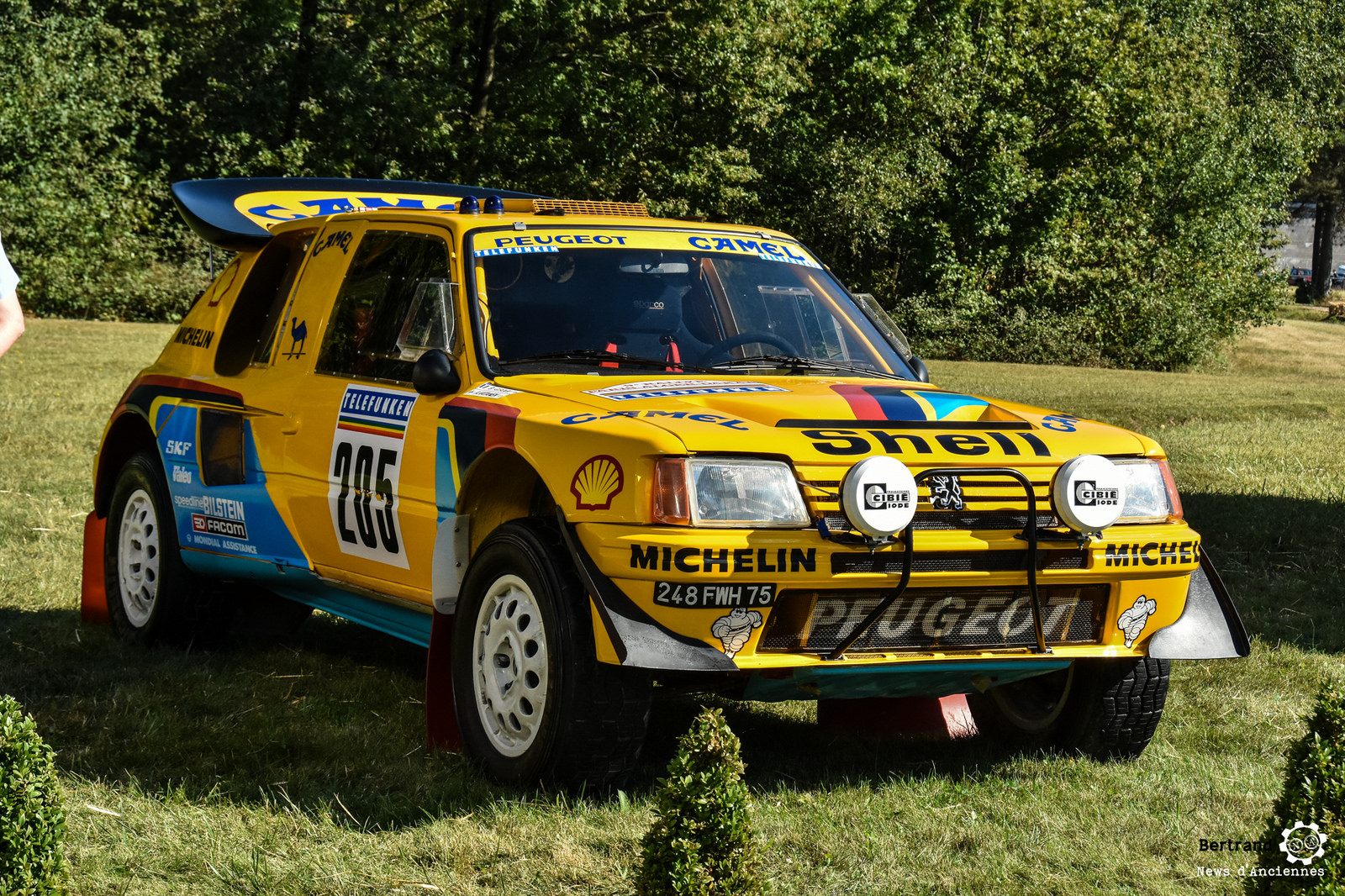 La Peugeot 205 T16 Grand Raid, Recyclage Gagnant - News d'Anciennes