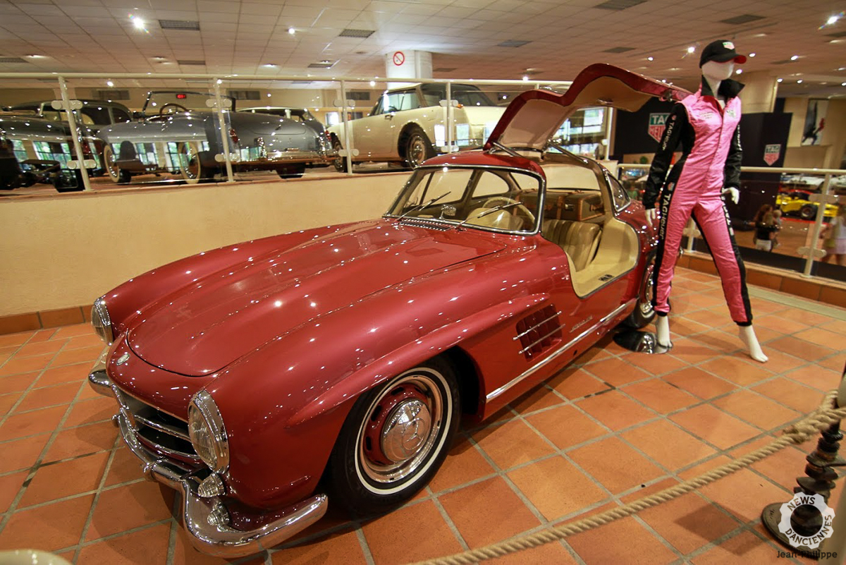 Visite Royale, à la Découverte de la Collection de Voitures du Prince ...