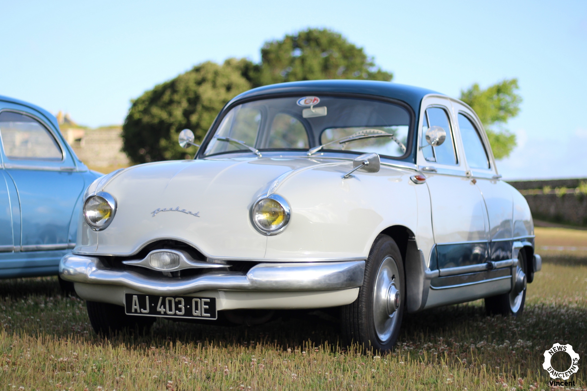 Au volant d'une Panhard PL 17, l'addition gagnante ! - News d'Anciennes