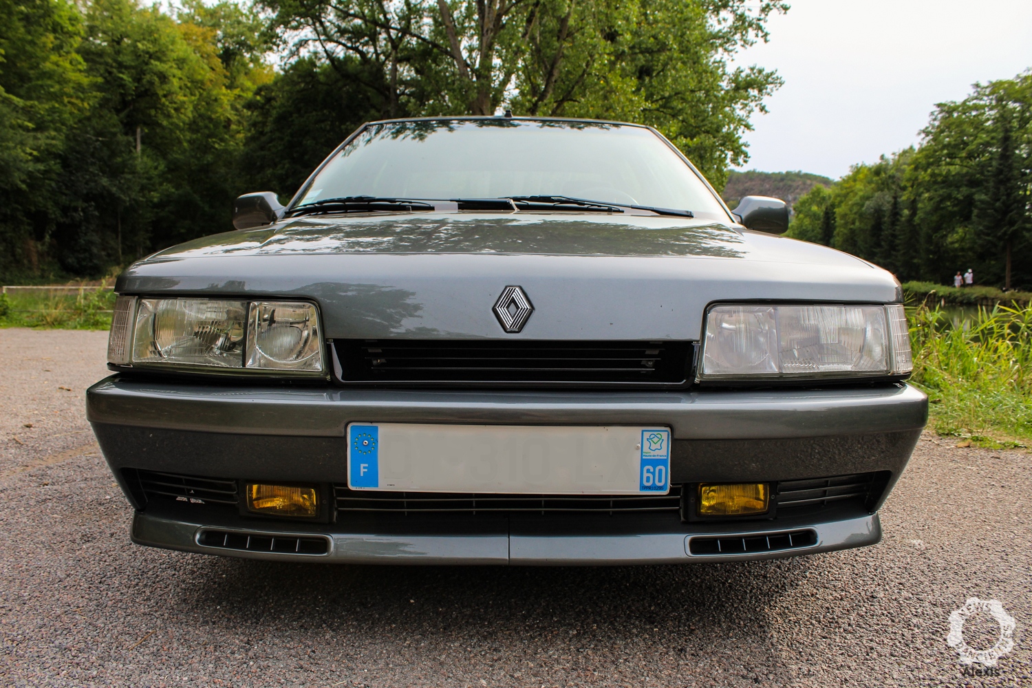 Essai Renault 21 2L Turbo : comme à l'époque, un défi ! - News d'Anciennes