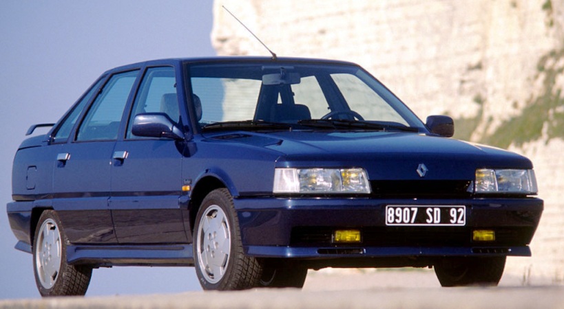 Essai Renault 21 2L Turbo : comme à l'époque, un défi ! - News d'Anciennes