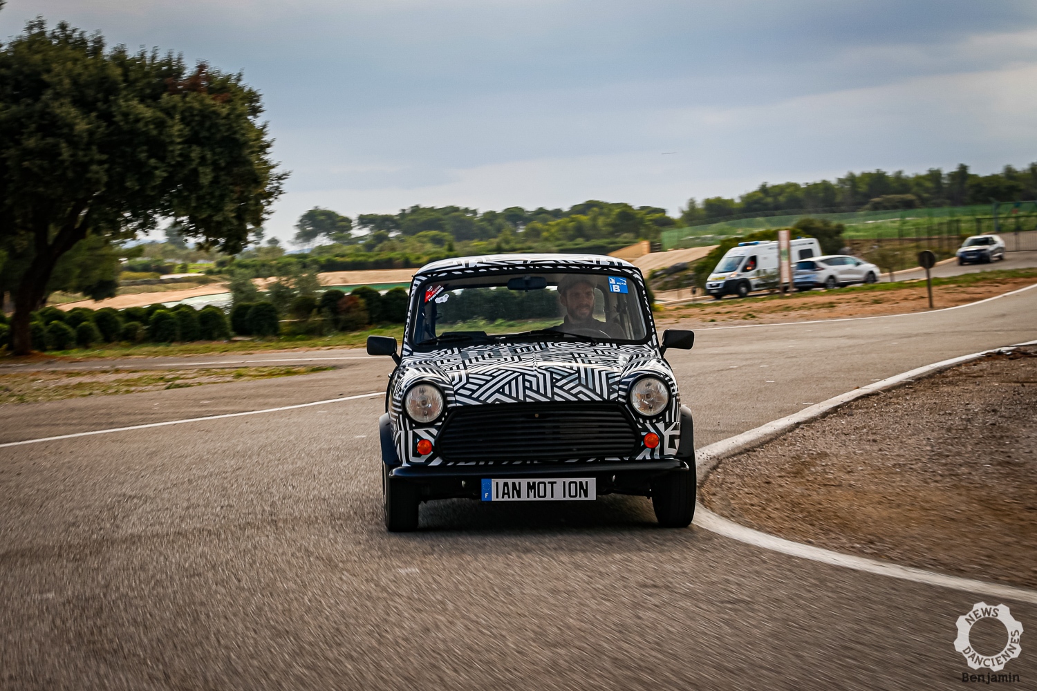 Retrofit : on a pris en main la Mini électrique de IAN Motion - News d ...