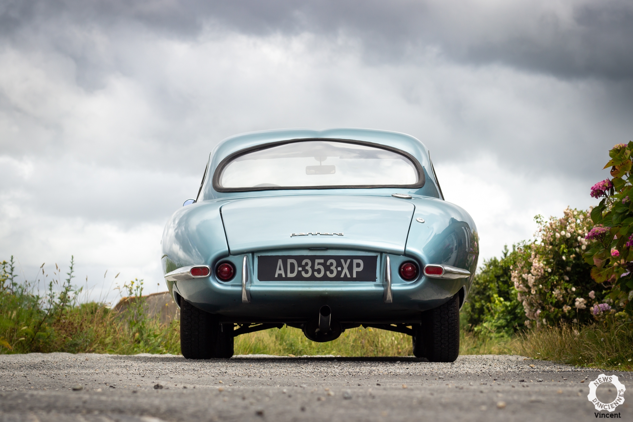 Essai d'une Panhard CD, deux cylindres pour un poids plume - News d ...