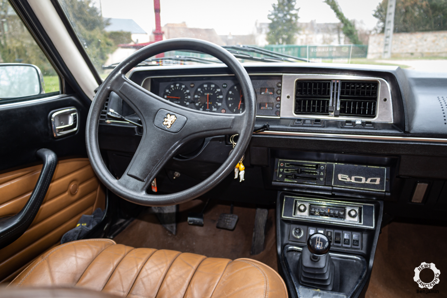 La Peugeot 604 SL, au volant d'une grande routière française - News d ...