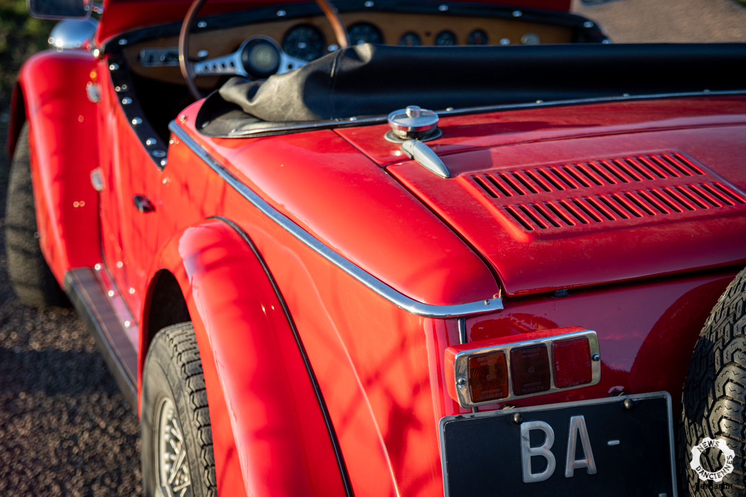 Essai d'une Siata Spring, plus qu'originale - News d'Anciennes