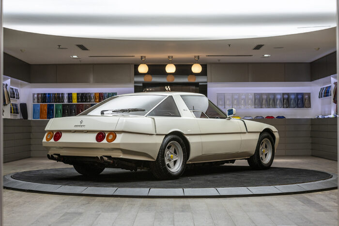 Petitjean et autres beautés pour le catalogue de RM Sotheby's à Paris ...