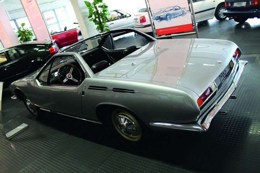 Concepts et Études, ép. 30 : Volkswagen Karmann-Ghia Type 1, tentative ...