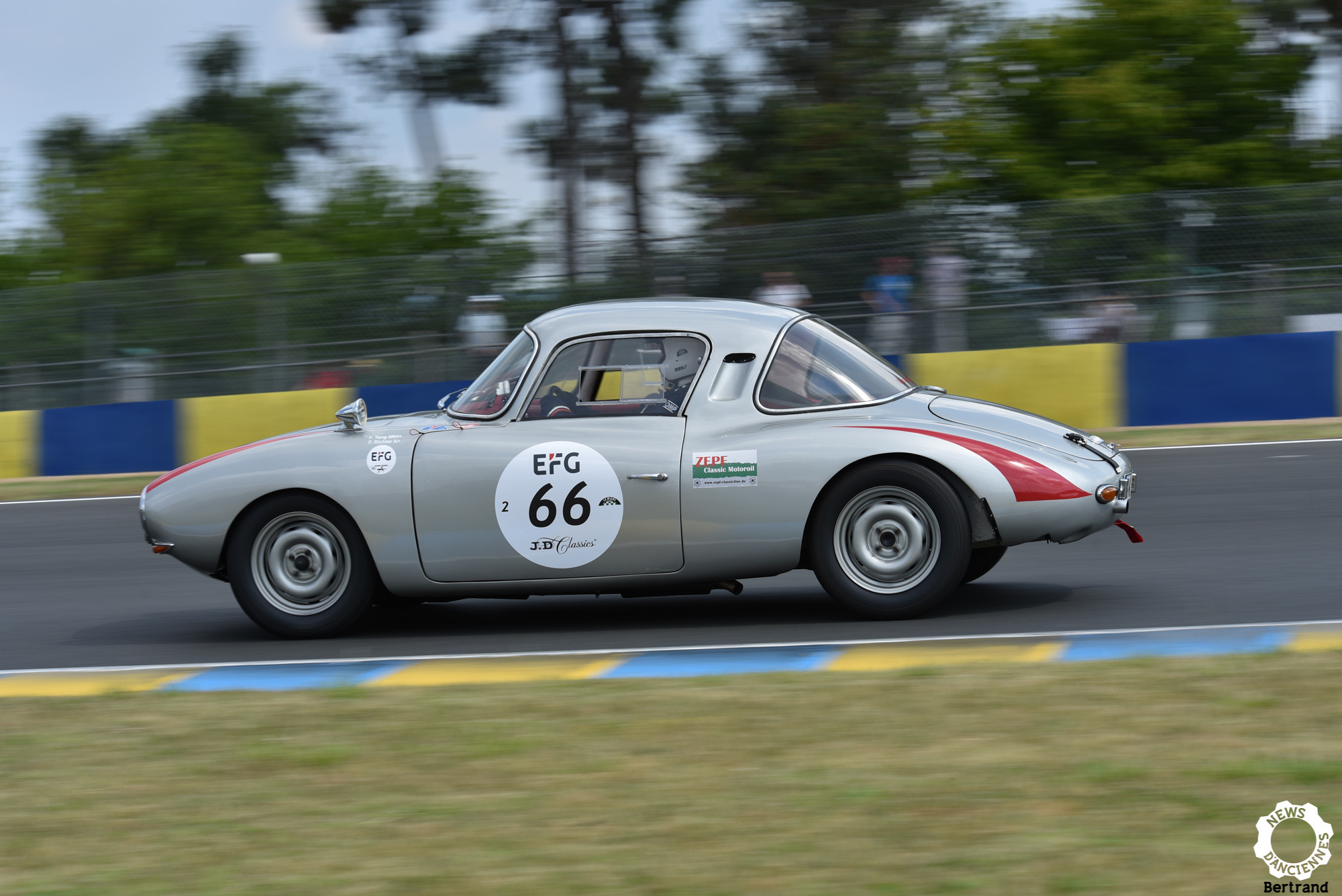 La DKW Monza, un coupé original pour s'attaquer aux records... et au ...