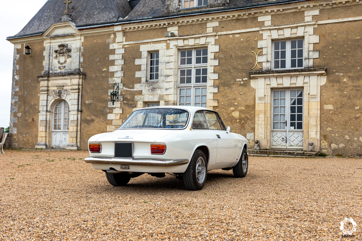 1750 GT Veloce vs GT 1600 Junior, au volant de deux Alfa Romeo Coupé ...