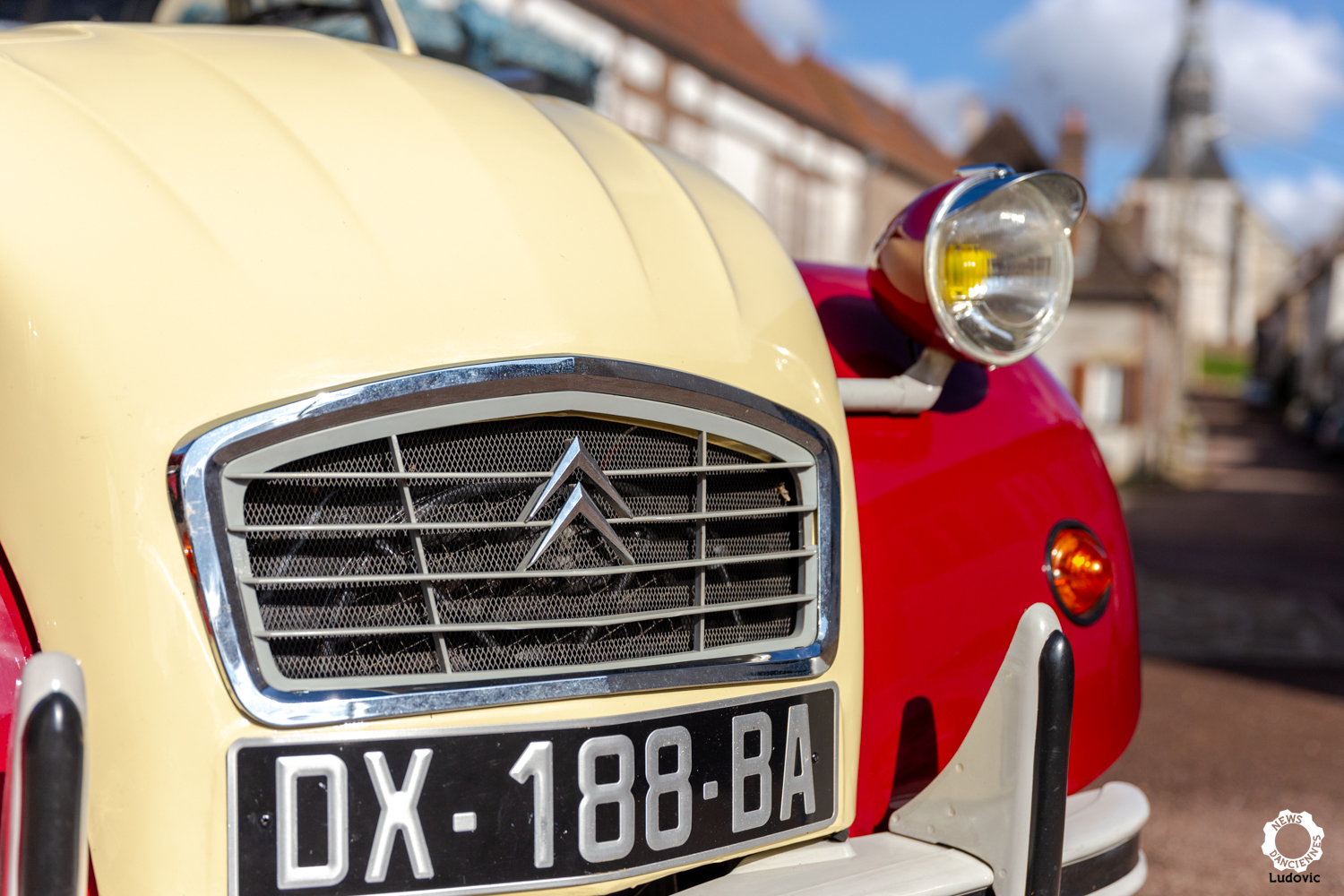 Au volant d'une 2CV Dolly, des couleurs différentes pour une même ...