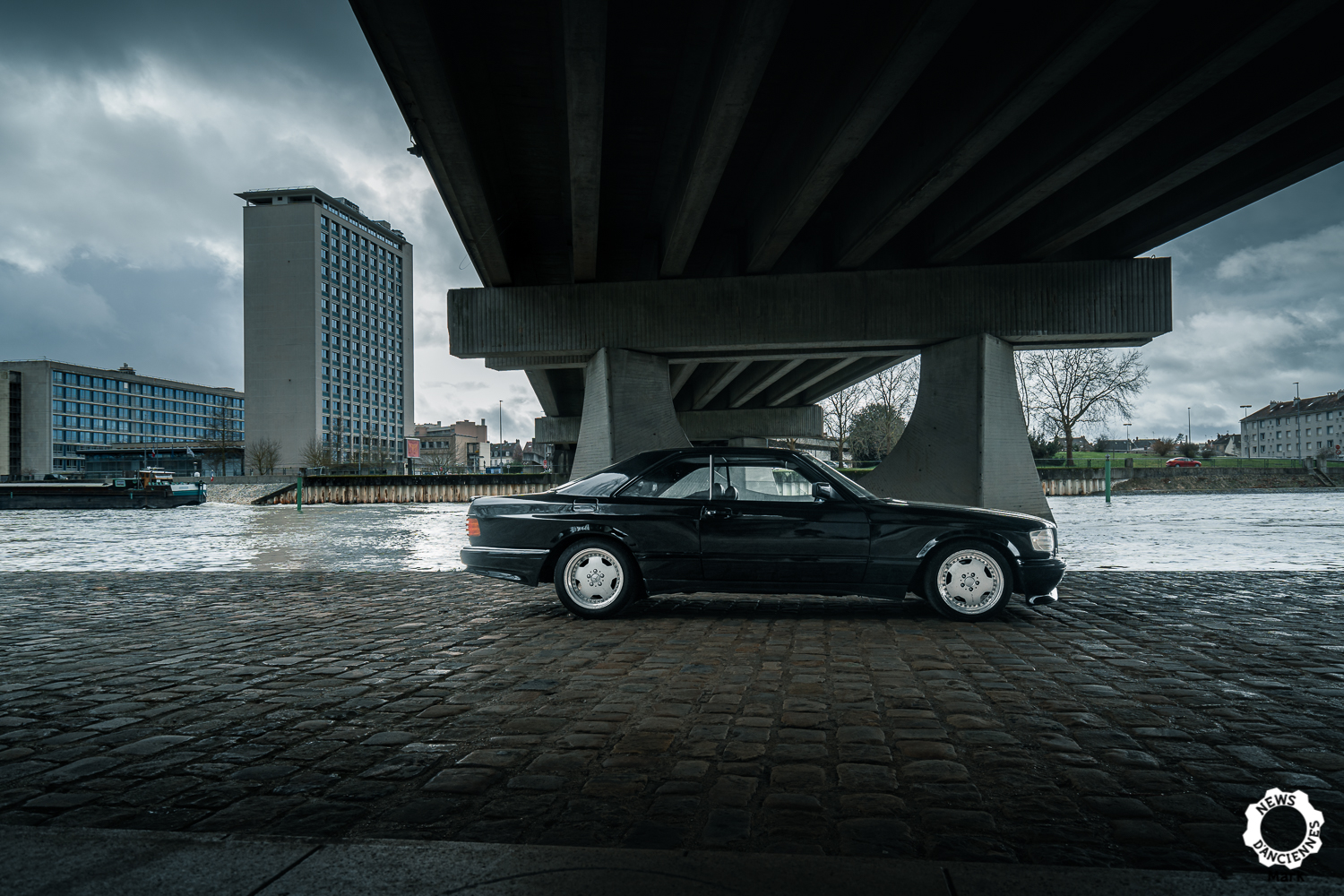 Essai d'une Mercedes 560 SEC Wide Body, coupé impérial - News d'Anciennes