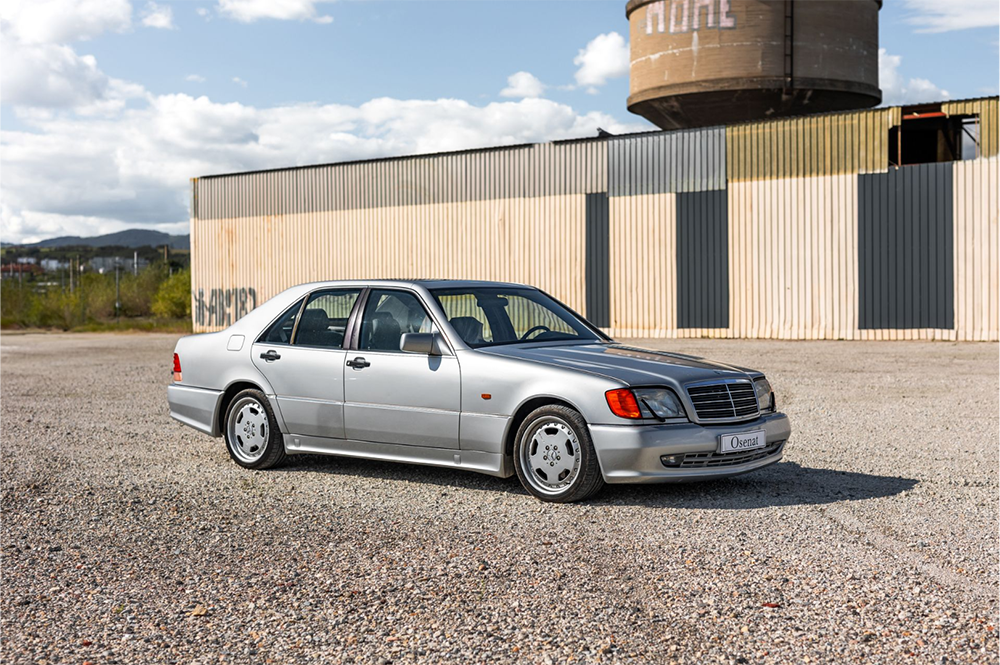 Ventes Osenat d'Epoqu'Auto 2024 : coup d'œil sur les catalogues ...
